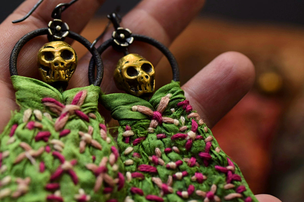 Mended & Frayed - An Ode to the Human Condition – Laurel and Lime